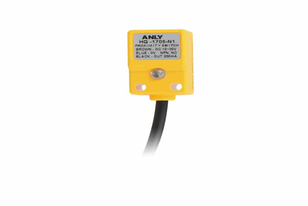 Square Proximity Sensor Inductive NPN 5mm Model: HQ-1705-N1 Anly